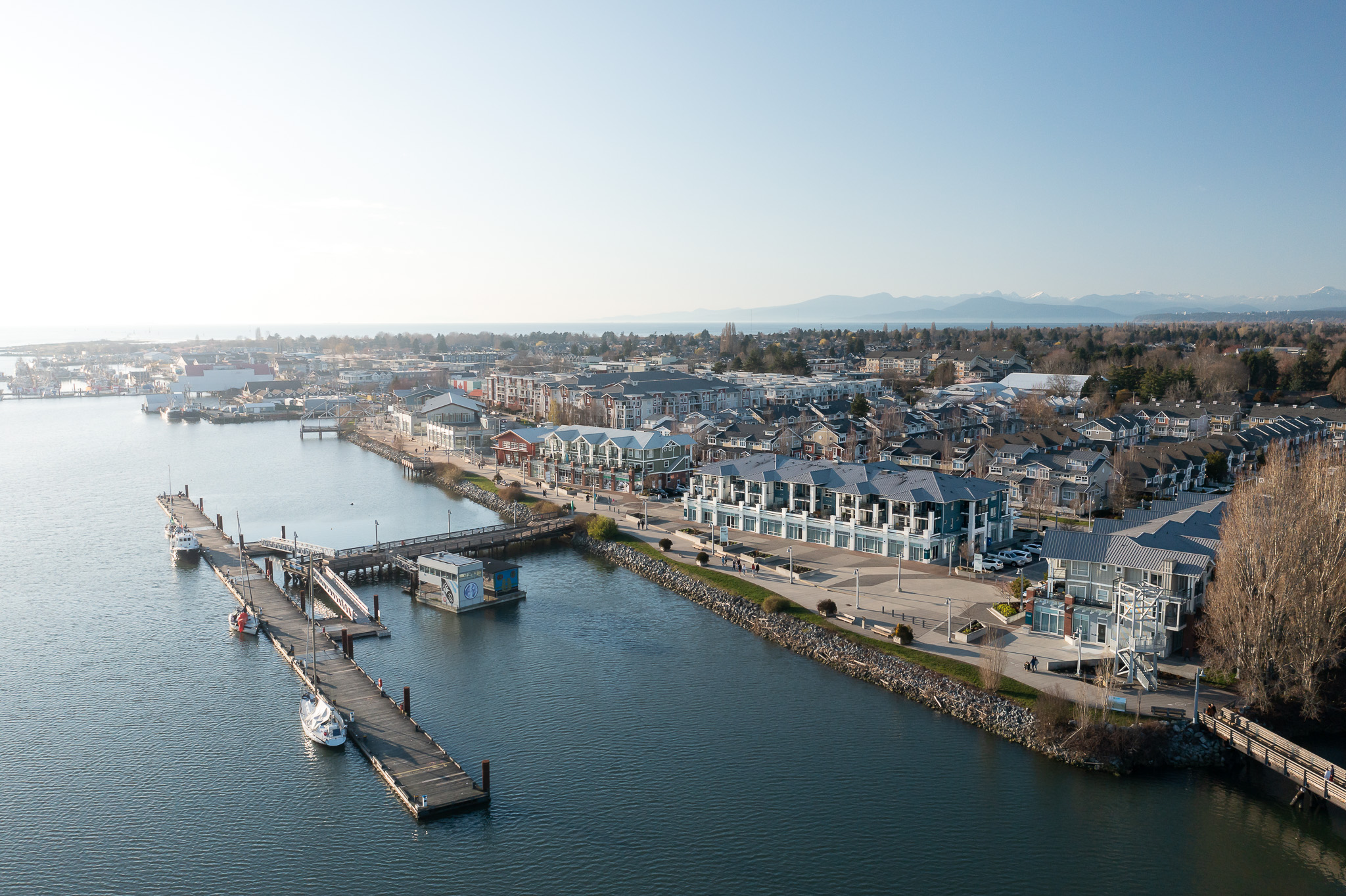 Steveston Waterfront Hotel | Onni Group